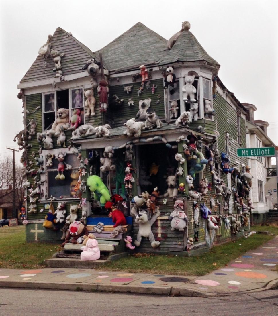 Top 10 Hideous Houses | The House Shop Blog